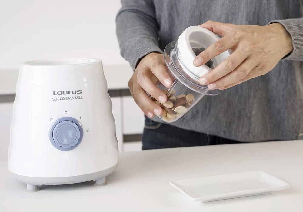 Blender Succo Easy Mill Taurus 600watts - Capacité 1.5Litres Kit-M